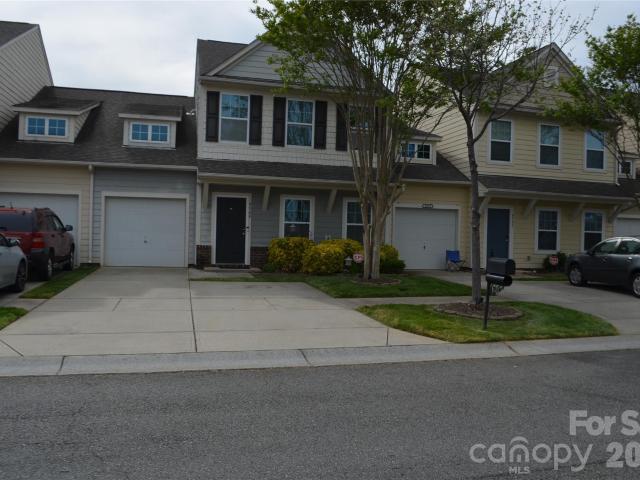 4549 Tradd Circle