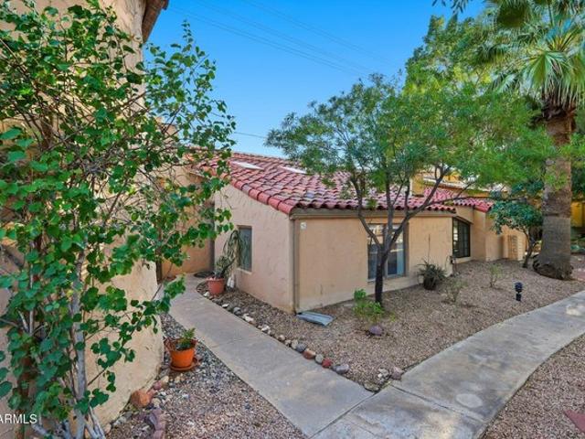 4540 N 44th St Unit 8, Phoenix, AZ 85018