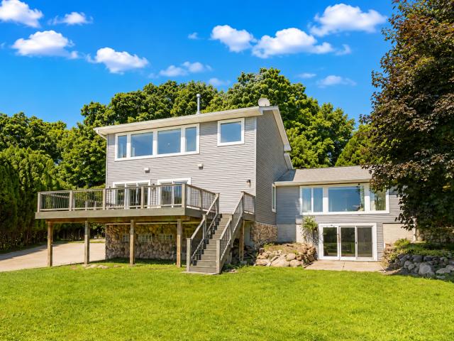 4540 Enchanted Point