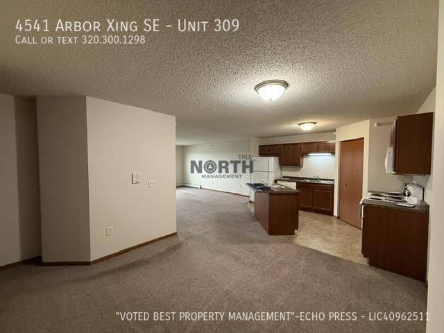 4541 Arbor Xing SE, 2 beds, 2 full baths