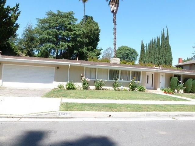 4541 Collett Ave, Los Angeles, CA 91436