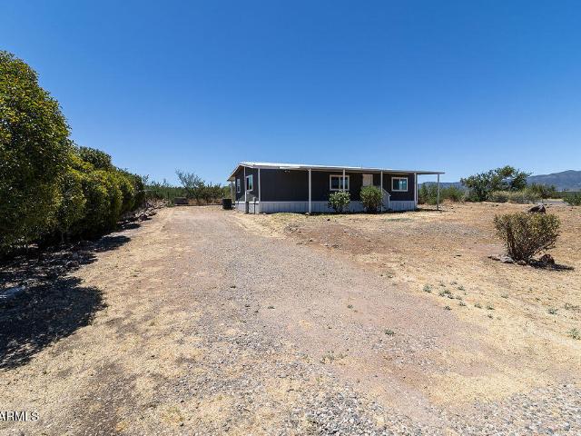 4541 e canyon drive