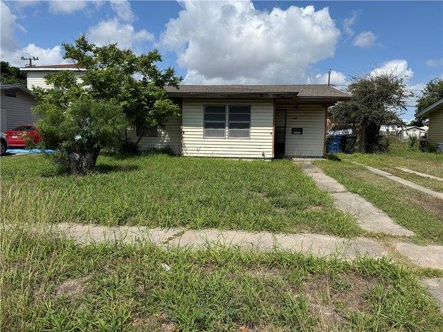 4541 Larkspur Ln, Corpus Christi, TX 78416