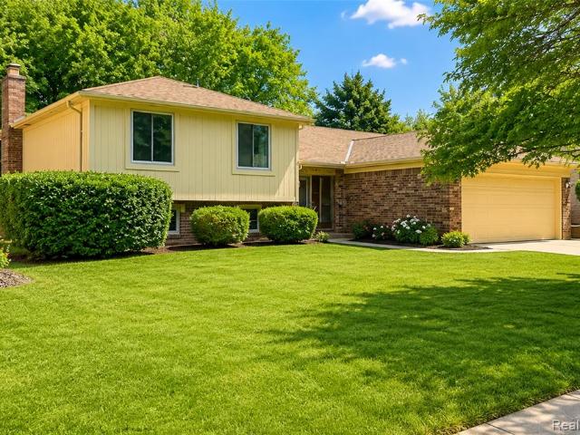 45429 Brunswick Drive