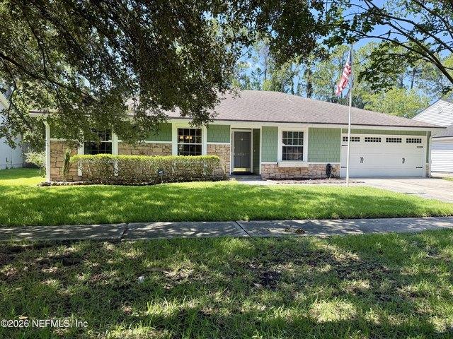 4542 Crosstie Rd S, Jacksonville, FL 32257