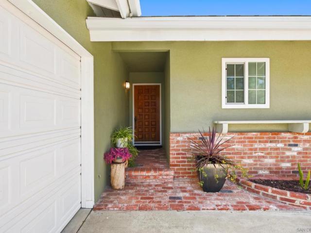 4543 Peak Ct
