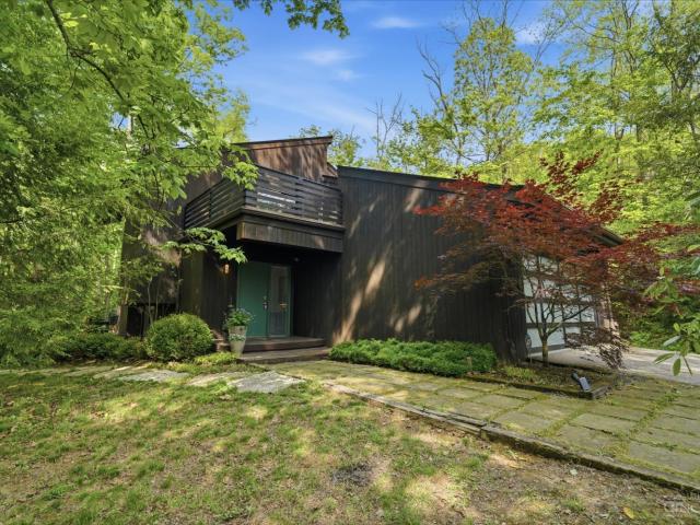 454 8 Mile Road