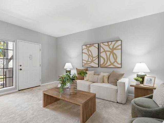 454 Costa Mesa Terrace B