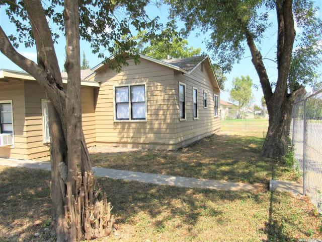 454 Bailey Ave, San Antonio, TX 78210 | MLS #1955