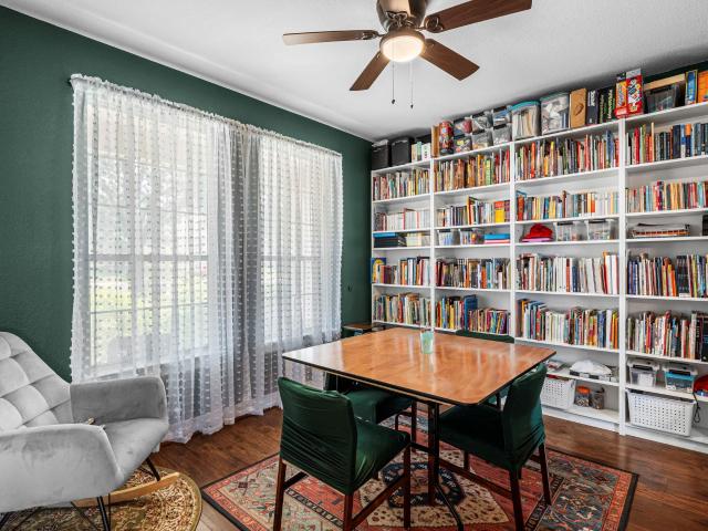 454 Fall Cir