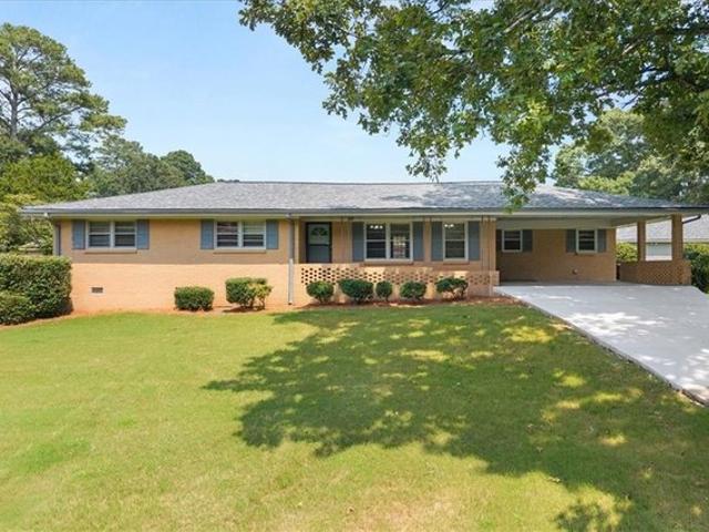 454 Hilltop Rd SW, Conyers, GA 30094