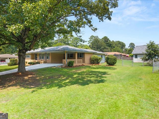 454 Hilltop Road SW