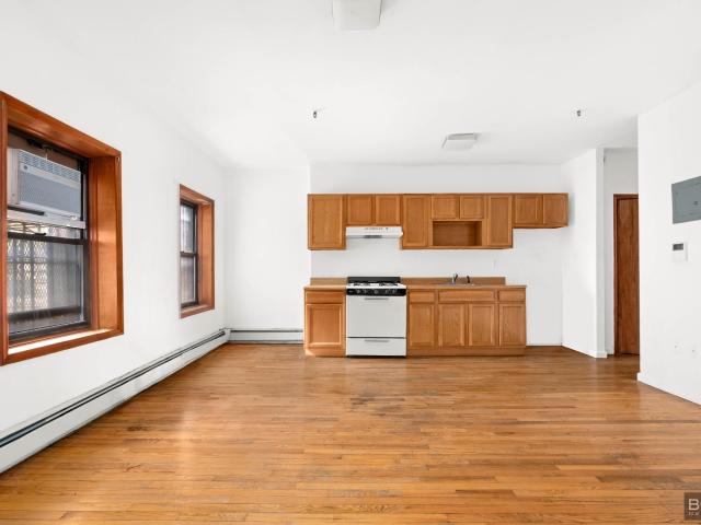 454 Nostrand Avenue, Brooklyn, NY