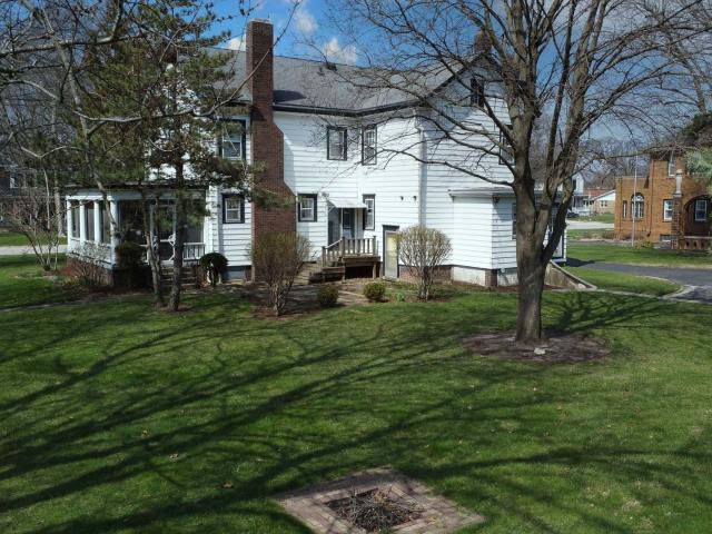 454 S 5th St, Watseka, IL 60970 | MLS #12552 | Compass