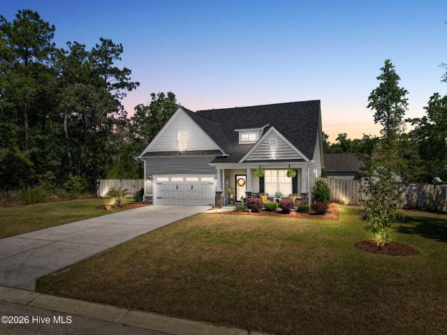 454 Sea Captain Lane SW