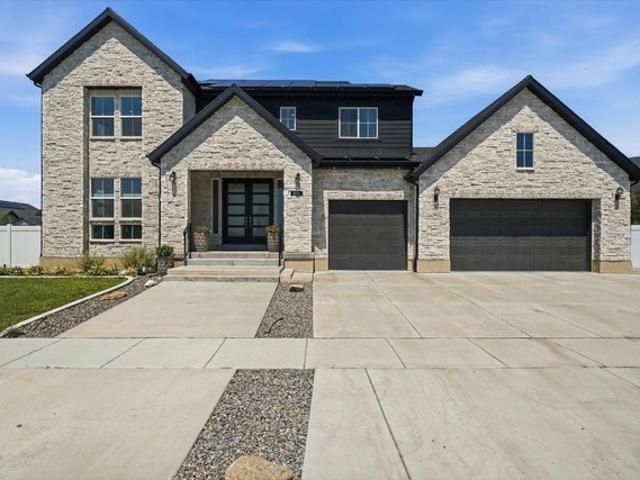454 W 1025 S, Farmington, UT 84025