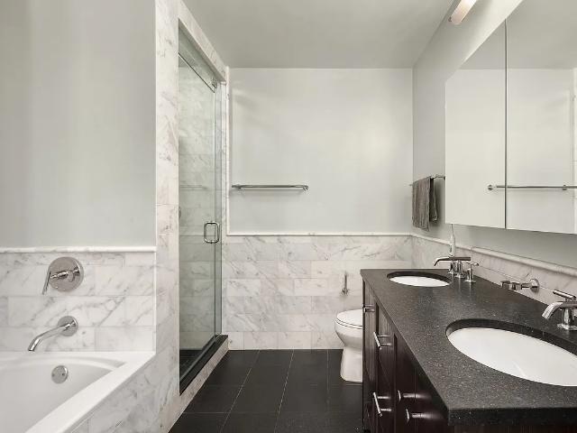 454 West 54th Street, Unit 2J