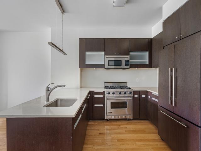 454 West 54th Street, Unit 3P