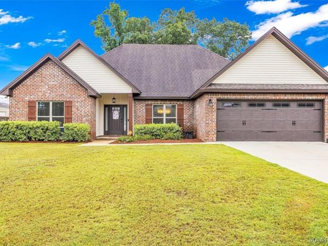 454 Windridge Dr, Deatsville, AL 36022