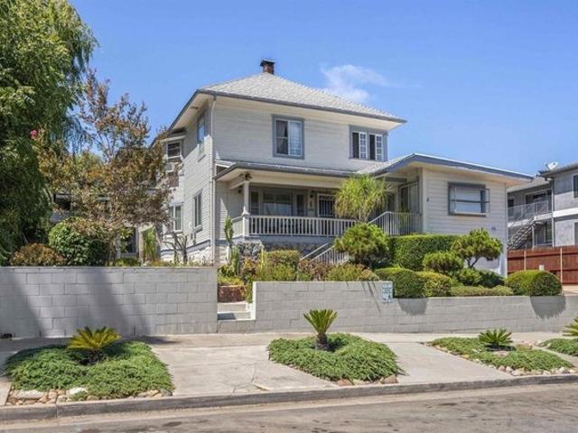 4554 Date Ave, La Mesa, CA 91941