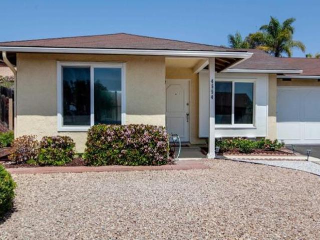 4554 Royal Oak Dr, Oceanside, CA