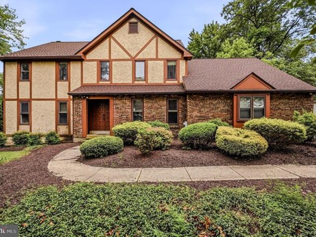 4554 Simon Rd, Wilmington, DE 19803