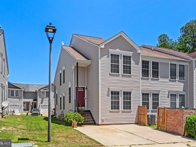 45553 Knockeyon Ln, Great Mills, MD 20634