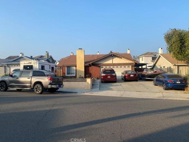 4555 Meredith St, Riverside, CA 92505