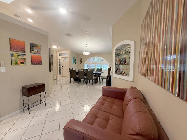 4555 NW 88th Ter, Coral Springs, FL 33065 | MLS #R11148
