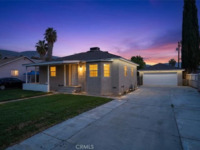 4555 N Stoddard