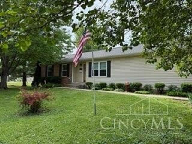 4555 Brown Ave, Blue Ash, OH 45242