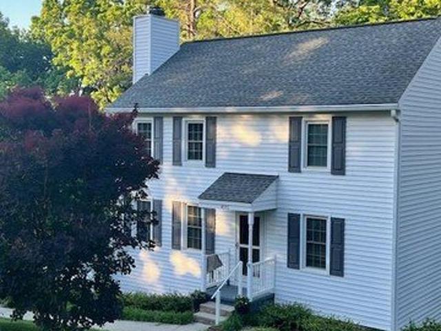 4555 Summerset Dr, Roanoke, VA 24018