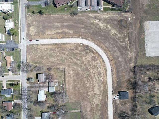 4555 SW 23rd St, Des Moines, IA 50321