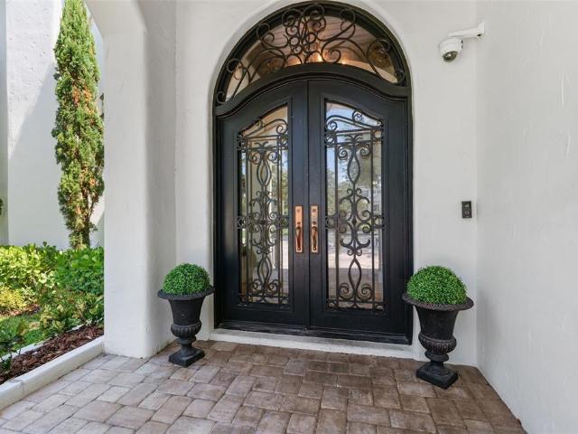 4555 W Swann Ave, Tampa, FL 33609 | MLS #TB8497