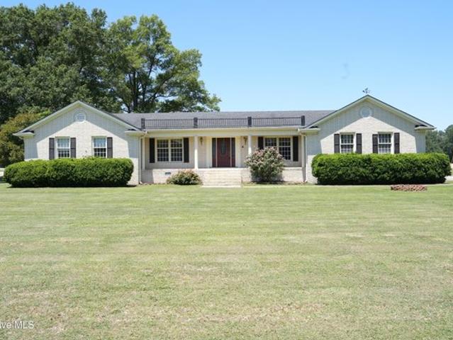 4556 Garland Hwy, Clinton, NC 28328