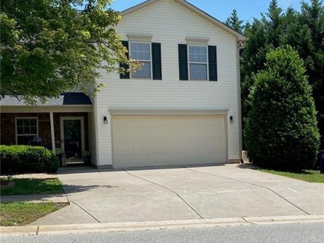 4556 Westhill Pl, Kernersville, NC 27284