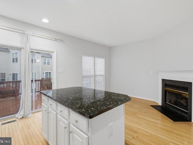 45570 Trestle Terrace