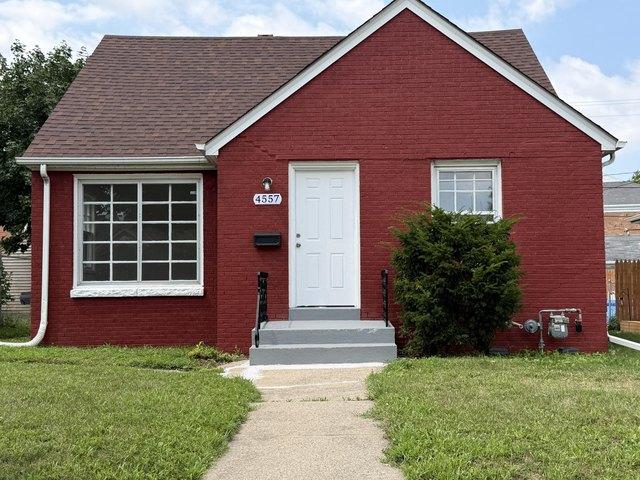 4557 N 26th St, Milwaukee, WI 53209
