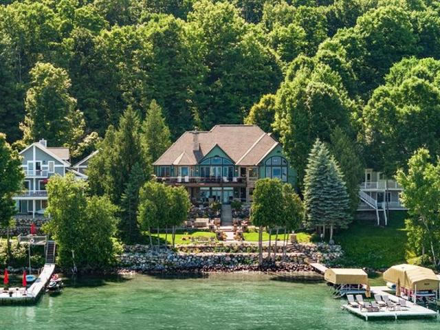 4557 N West Torch Lake Dr, Kewadin, MI 49648