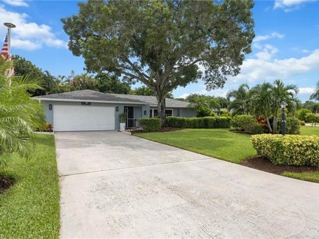 4557 Eagle Key Cir, Naples, FL 34112