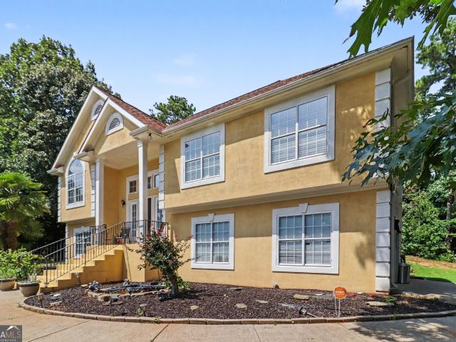 4558 Bronte Lane