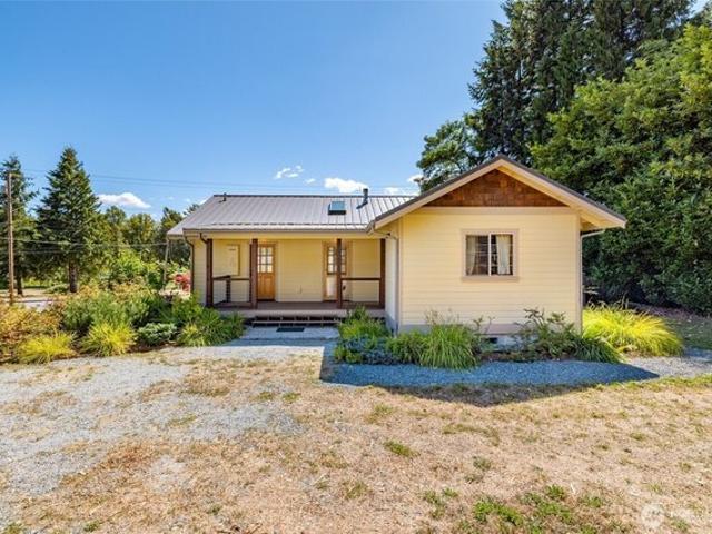 45501 Main St, Concrete, WA 98237
