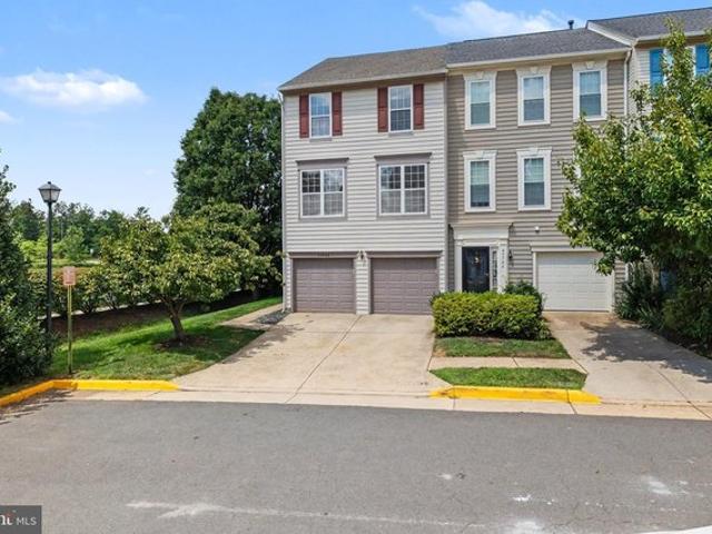 45504 Cambers Trail Ter, Sterling, VA 20164