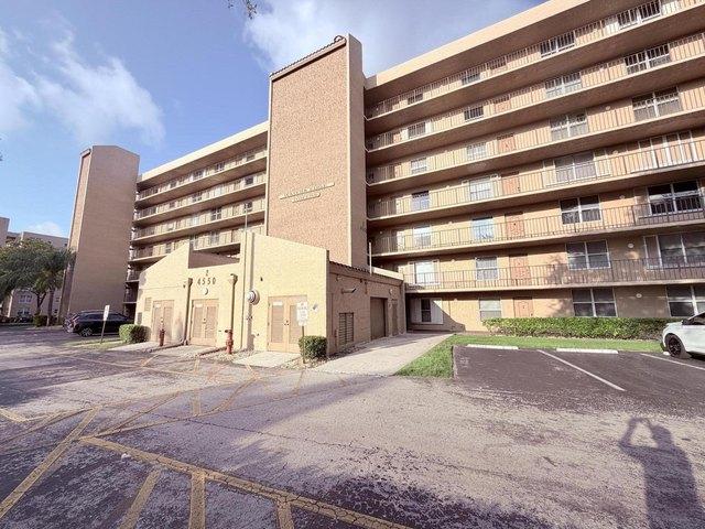 4550 NW 18th Ave Apt 503, Deerfield Beach, FL 33064