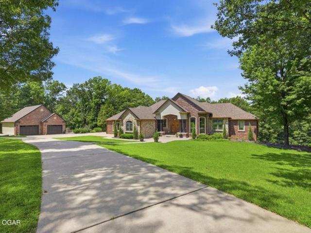4550 Goldfinch Rd, Joplin, MO 64804