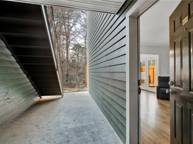 4550 Vinings Central Trace SE, Unit 64, Atlanta, GA 30339 | MLS #7704 | Compass
