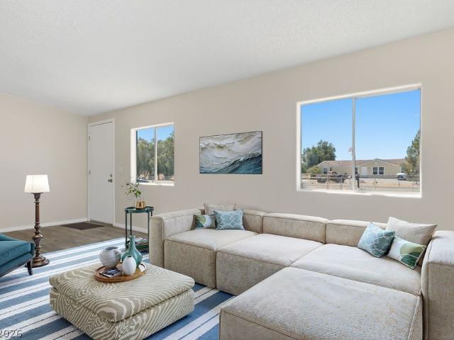 4550 W Horn Road