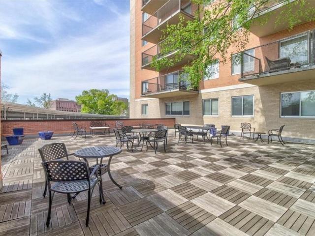 4550 Warwick Boulevard # 210 211