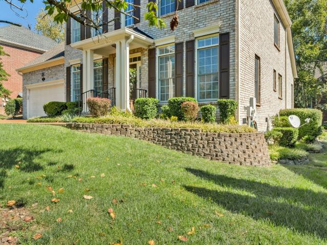 4550 Winfield Dr