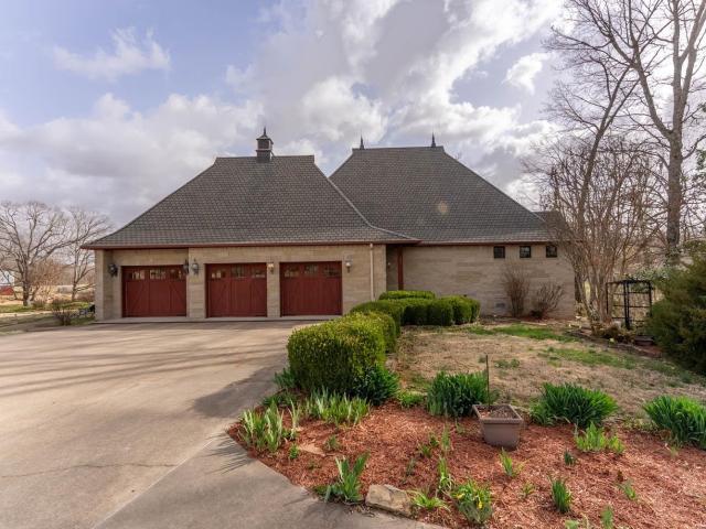 4551 Hwy 395 N